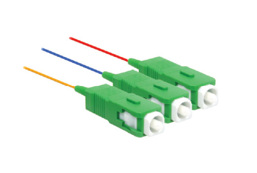 OPPISCU09B0020RI9 - Pigtail SC/UPC Monomodo 9/125 de 2m Riser de 900um